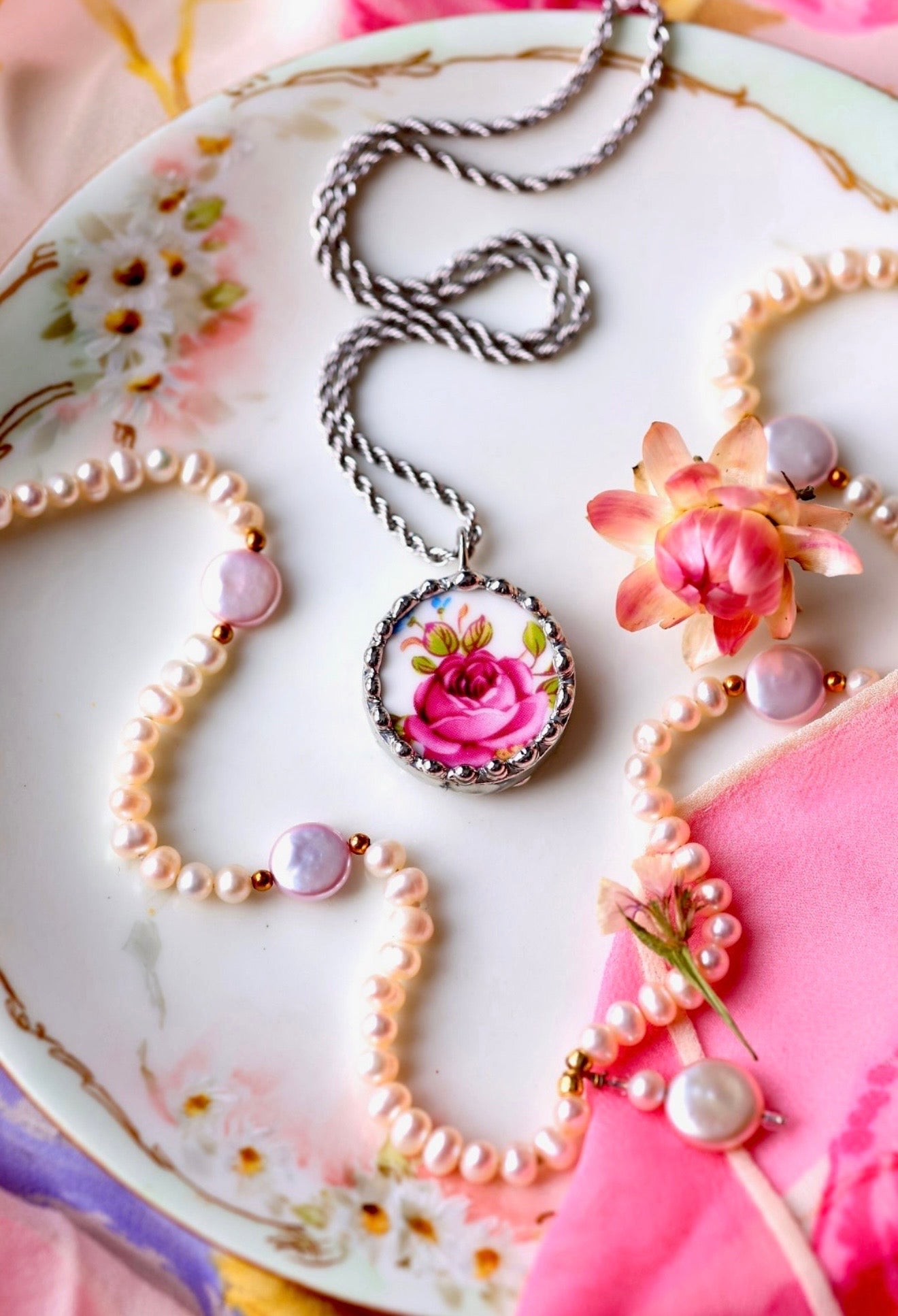 Dots & Roses- Pretty In Pink – Crystal Frequency